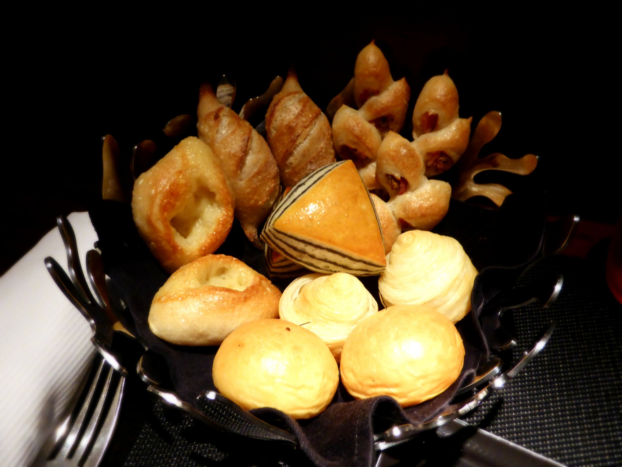 Bangkok – L’Atelier de Joël Robuchon | Hungry Bird